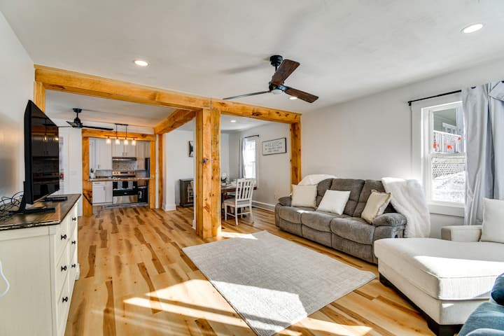 Oswego River Escape W/ Marina Views: Walk To Town! - Phoenix, NY