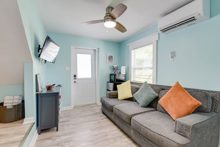 Abbey's Attic - Truman @ Duval | Cozy Getaway In T - Key West, FL