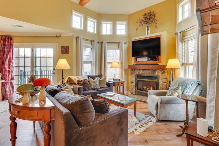 < 1 Mi To Mountain Creek Resort: Condo W/ Balcony - Vernon Township, NJ