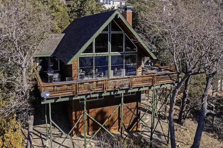 Lake Arrowhead Lil Bear Lodge - Lake Arrowhead, CA