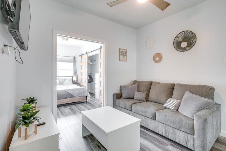 4 Mi To Lake Logan: Hocking Hills Apartment - Logan, OH