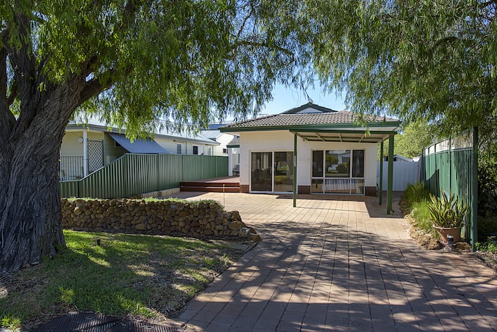 Coast Haven Busselton - Peppermint Grove Beach