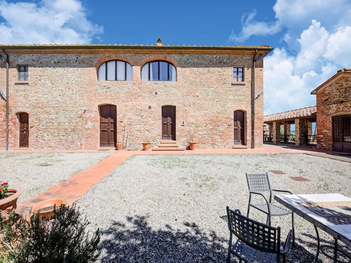 Appartement à Peccioli Avec Piscine Et Vin - Volterra