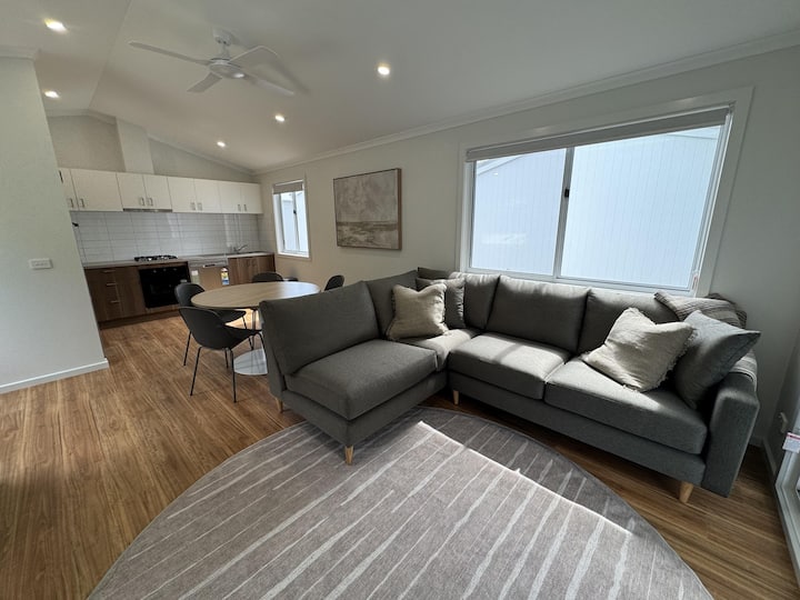 Premium Three Bedroom Townhouse - Bright