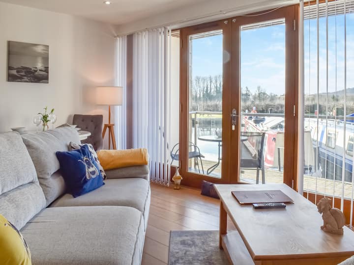 Waterside Retreat - Carnforth