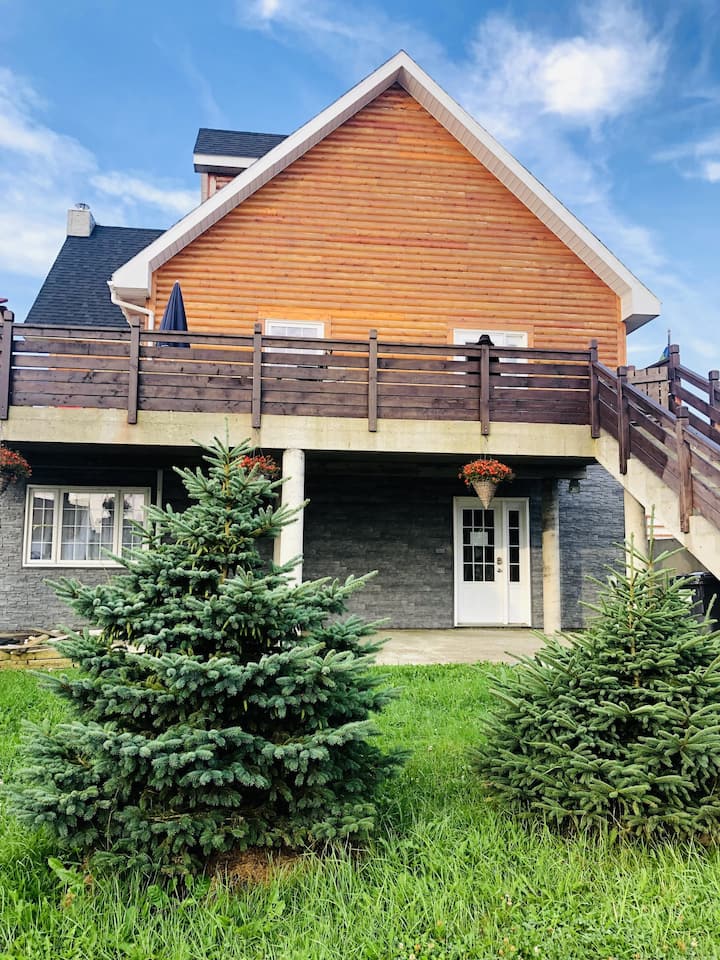 Chambre Familiale Vue Jardin - Saint-Pierre-et-Miquelon