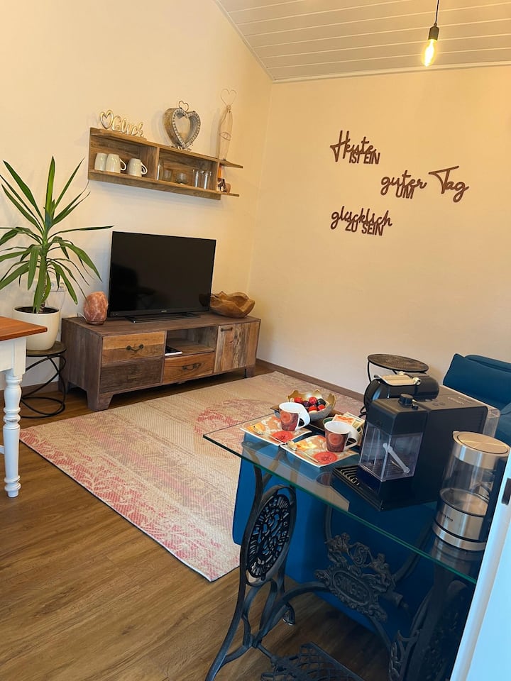 Ferienwohnung Mit Terrasse Für 1-2 Personen, 28m² - Bayerisch Gmain