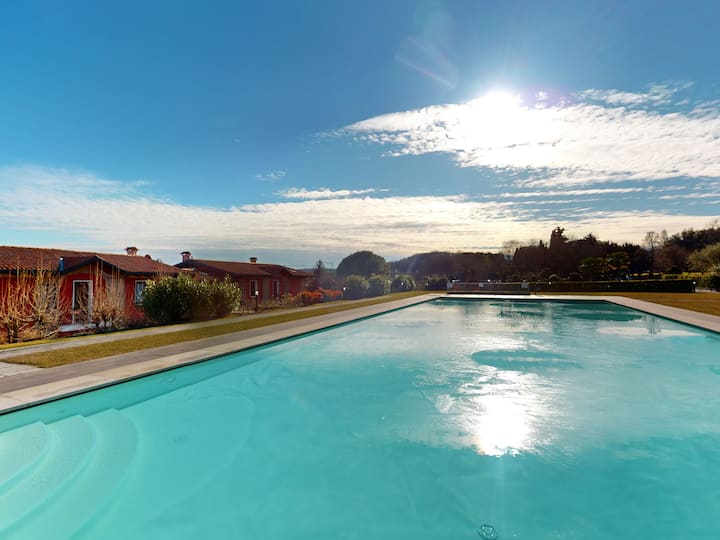 Garda Pleasure 2 Rooms - Garden By Bookinggardala - Padenghe sul Garda