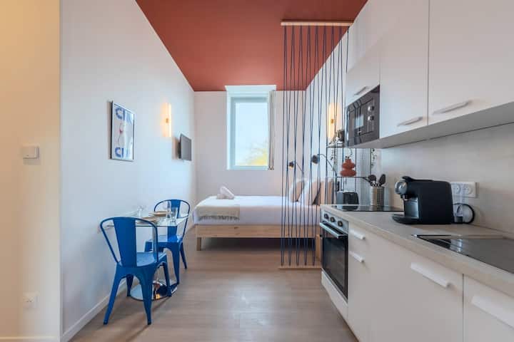 Studio éQuipé Côté Rue, Parking Gratuit - Villeneuve-d'Ascq