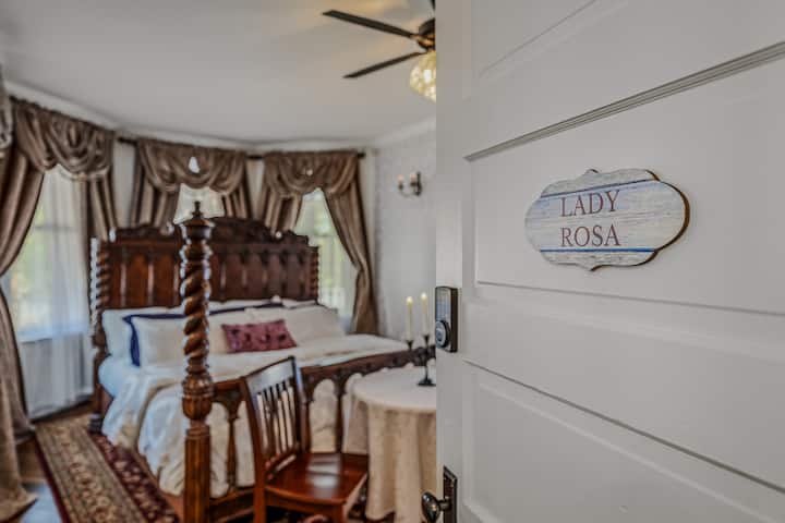 Lady Rosa Room- Breakfast For 2 - Berkeley Springs, WV