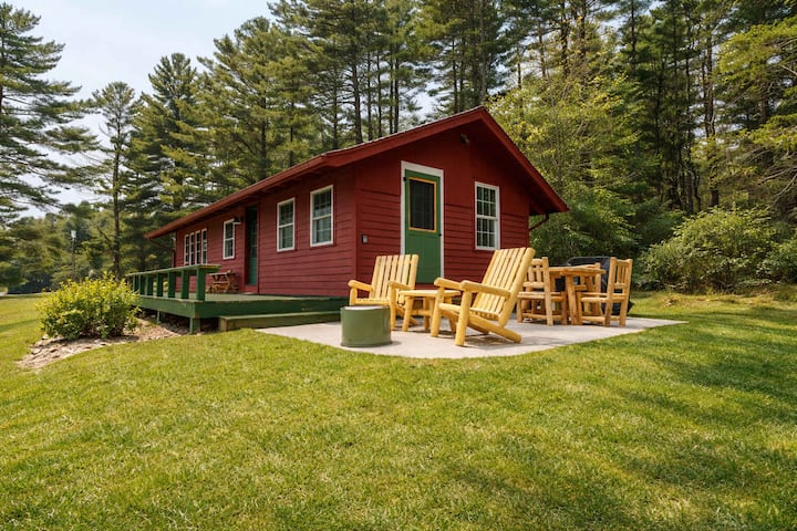 Meadow Top Cabin: Cozy Cabin In Mill River, Ma - New Marlborough, MA