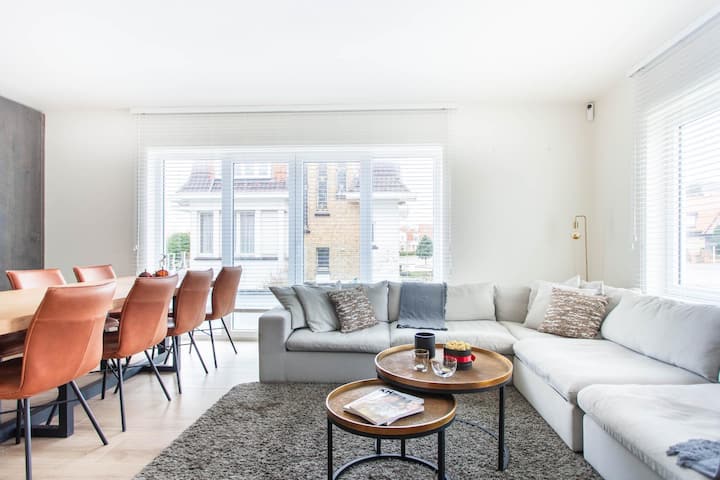 Elegant Coastal Retreat In Knokke-heist - Knokke-Heist