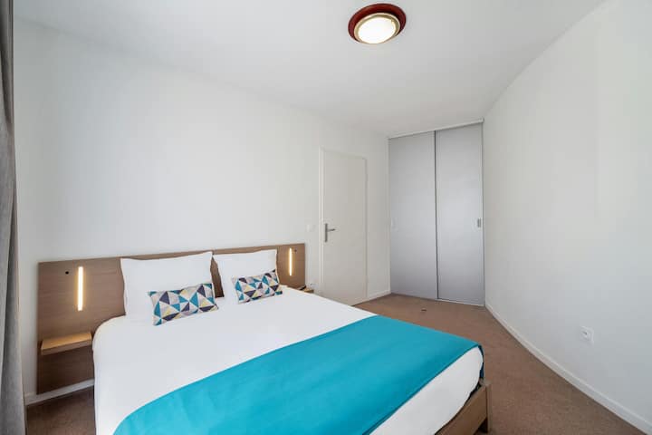 Appart'city Confort Niort Centre - Large Apartment - Niort