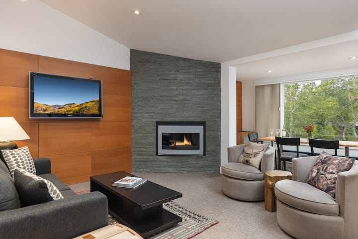 Luxury~terracehouse: Pool, Hot Tub & Gym! - Snowmass Village, CO