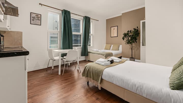 Appartement-salle De Bain Privée Séparée -