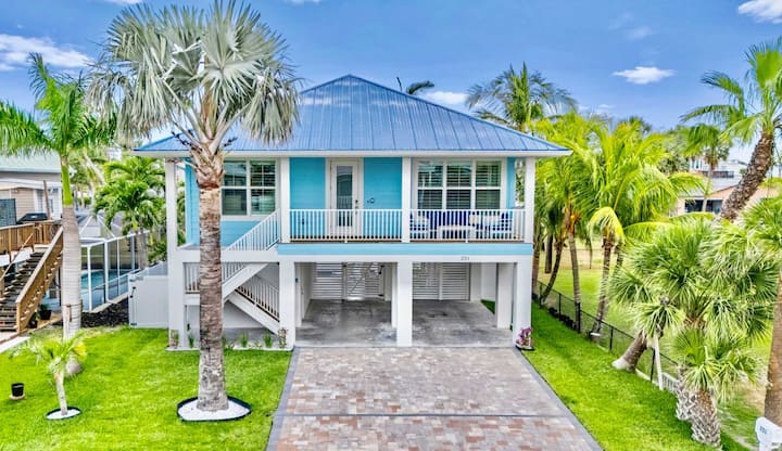 Beach Bound + 2025 Build + Walk To Town - Fort Myers Beach, FL