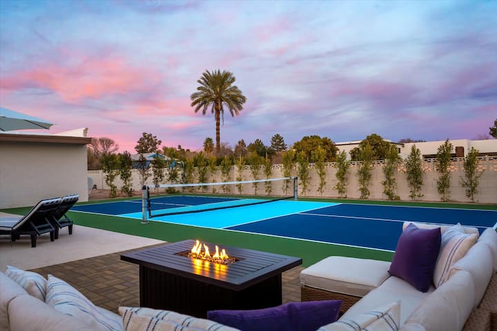 New! The Windrose W/ Pickleball, Pool & Spa - Phoenix, AZ