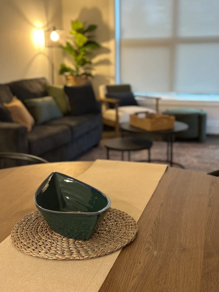 Aston’s Place - Golden