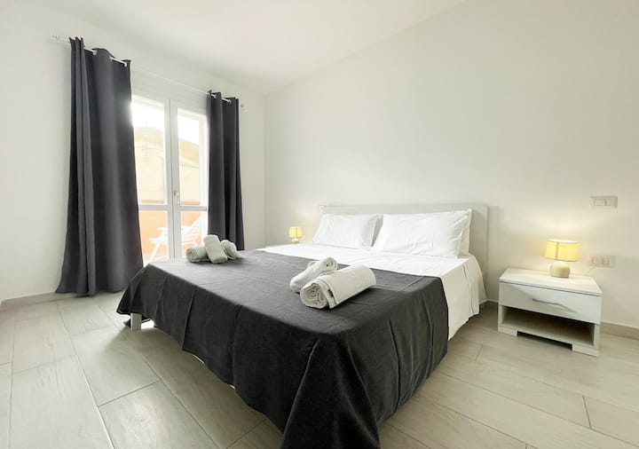 Laureliving – Holiday Home - Residenza Solari - La Maddalena