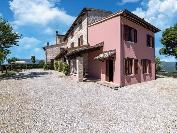 Maison De Campagne à Marche Avec Piscine - Marche