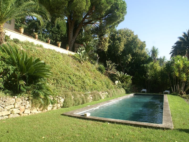 Villa Du 18ème Siècle à Cannes Avec Piscine - Cannes