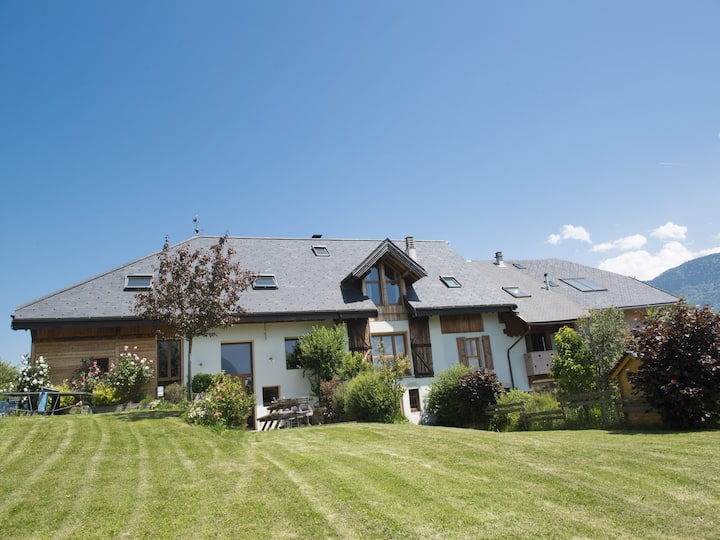 Ferme Au Coeur Des Montagnes - Albertville