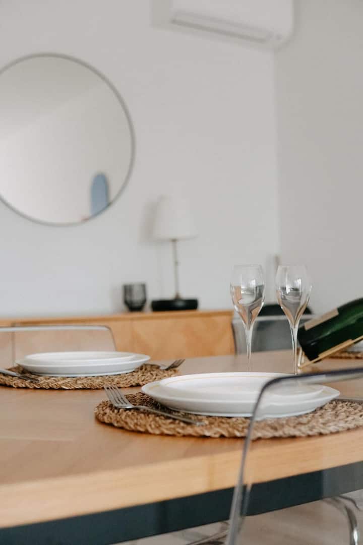 Casa Congé • Colorful Stay + Free Wine Bottle - Rumst