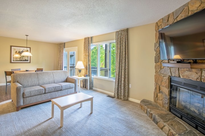 Eagle Trace Premium One Bedroom Condo - Harrisonburg, VA