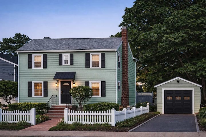 Stay At Beverly Shops - Beverly, MA