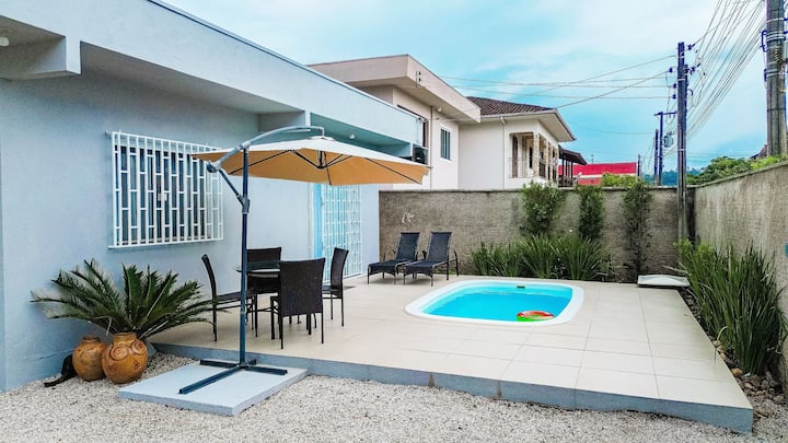 Brusque: Casa Aconchegante Com Piscina - Brusque