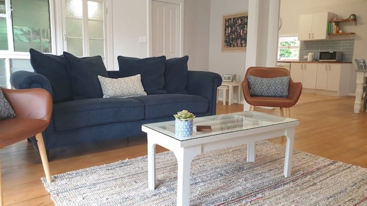 Walk From Wandal - 洛坎普頓