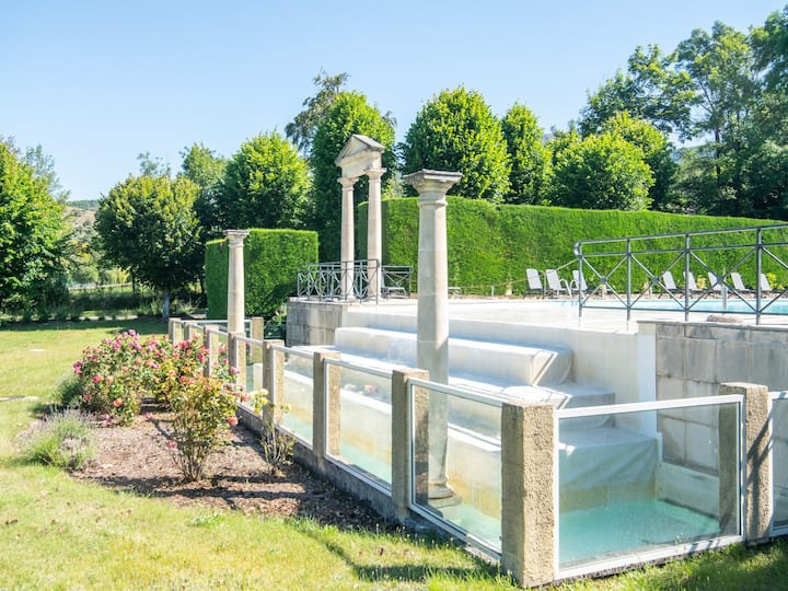 Appartement Confortable Dans La Drôme Avec Piscine - Montbrun-les-Bains