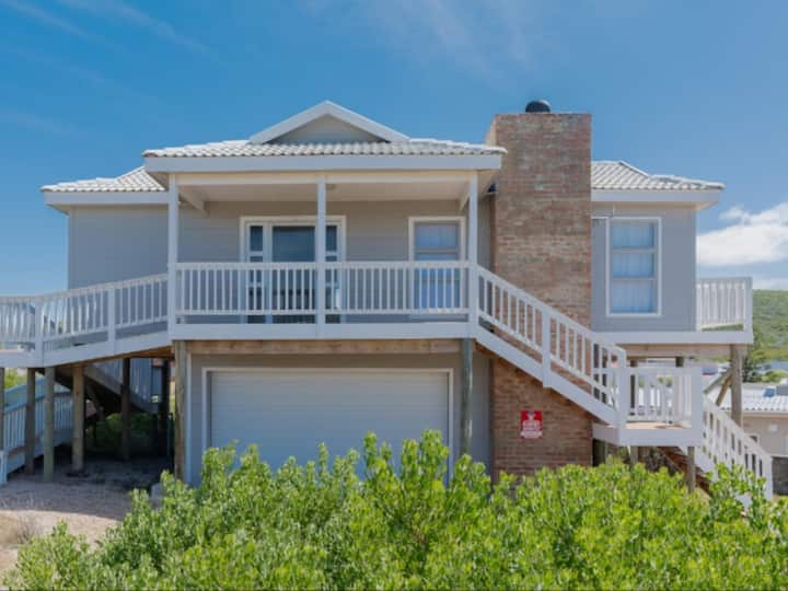 Poolstreet 18 - Struisbaai