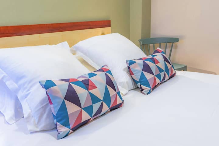 Appart'city Angoulême Centre - Large Apartment - Angoulême