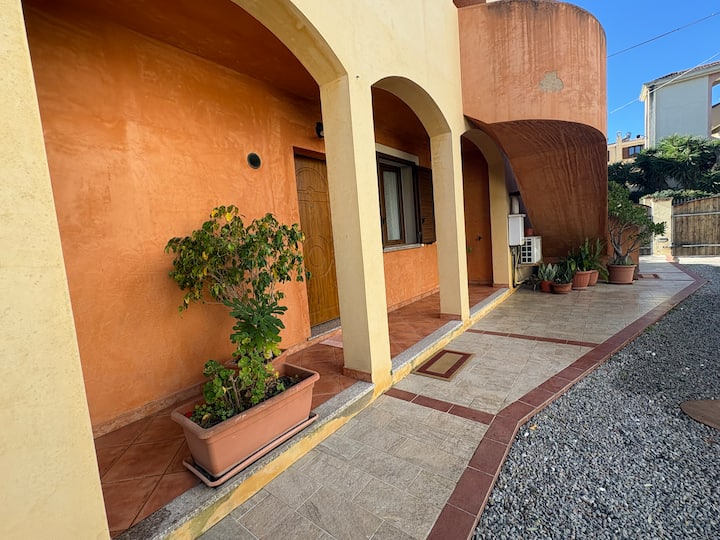 Casa Vale Holiday Home - Tortolì