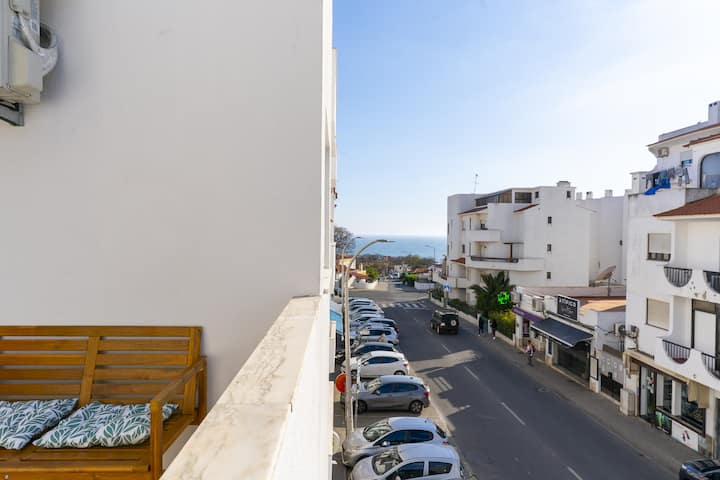 #281 Family Apartment | Central & Quiet - Albufeira