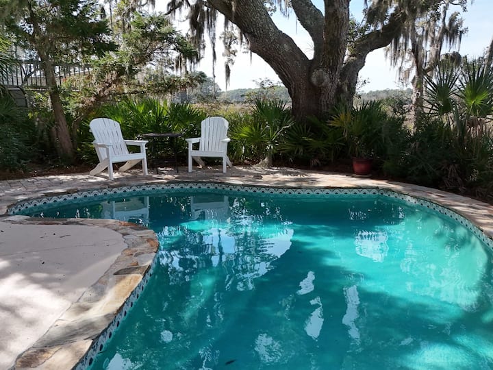 Luxe 6br Marsh Retreat W/ Pool & Stunning Views - Hilton Head Island, SC