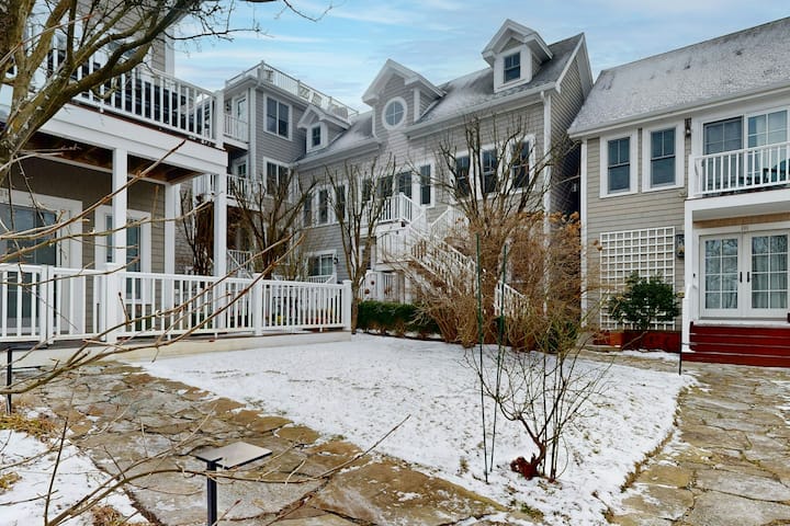 2br Condo Near Beach And Town With W/d & Ac - Provincetown, MA