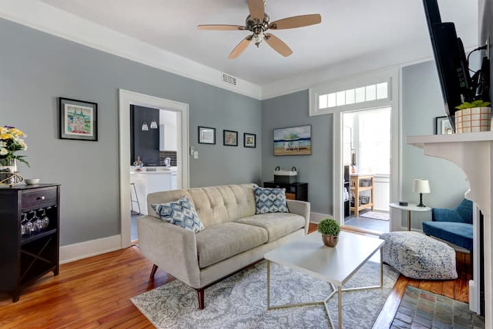 Downtown Sav * 2 Bd /2 Ba * Sleep 4 * Dog Friendly - Savannah, GA