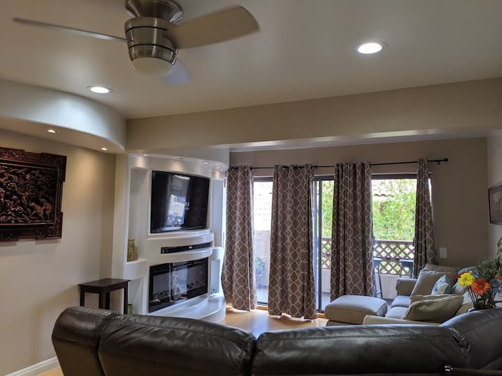C53: Bahia Vista Stylish Condo, Newly Remodeled, - Avalon, CA