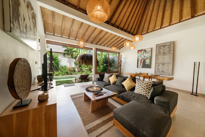 1br Private Pool Villa Kepompong - Seminyak