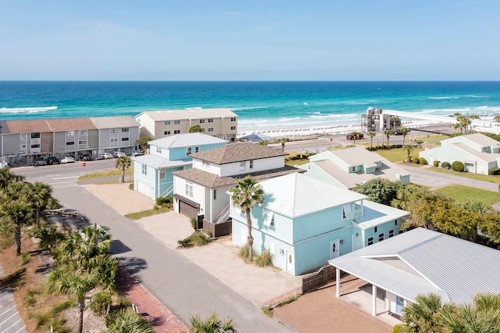 The Pool House: Indoor Pool Fun - Miramar Beach, FL