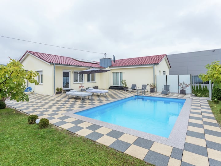 Constance Hideaway Avec Piscine - Bermatingen