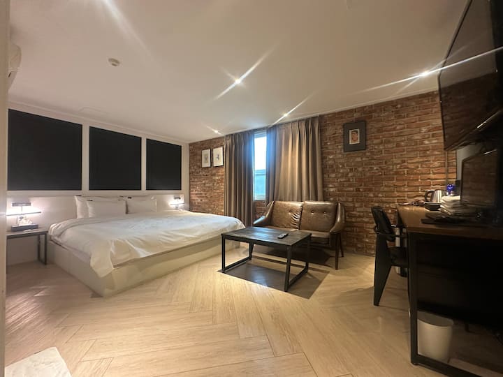 깨끗하고 아늑한 숙소 Premium - Busan