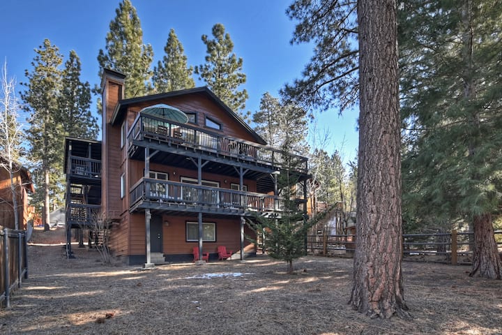 Cabin With Gameroom | Dogs Ok | Bbq | Decks - Big Bear Lake, CA