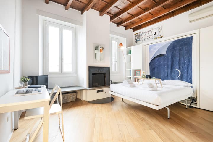 Easylife - Milano - Ripa Ticinese 33 - Navigli - Milan