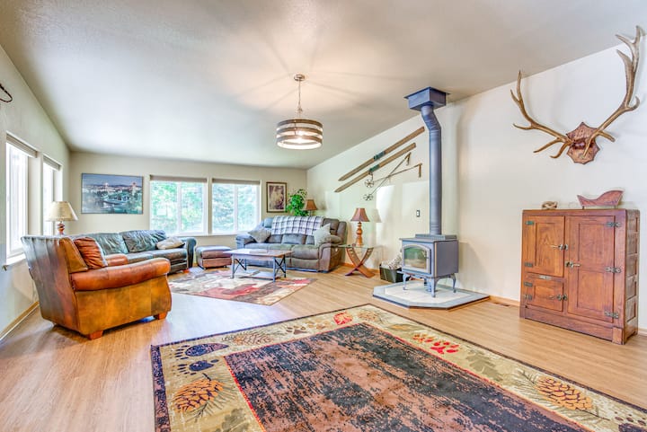 11 Acres Of Adventure! Woodsy Mead Stay W/ Trails - Mount Spokane State Park, Mead