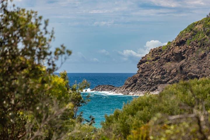 Oceanside 007 - Boomerang Beach
