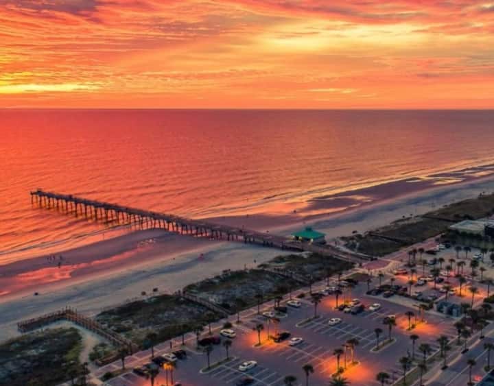 Saltwater Sanctuary For 6 |1pup - Jacksonville Beach, FL