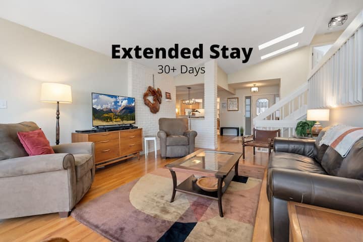 Mid-century Mod Retreat | Lakefront Trails, Quiet - Fort Collins, CO